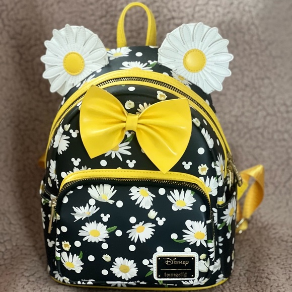 Loungefly | Bags | Disney Loungefly Daisy Minnie Mouse Mini Backpack ...